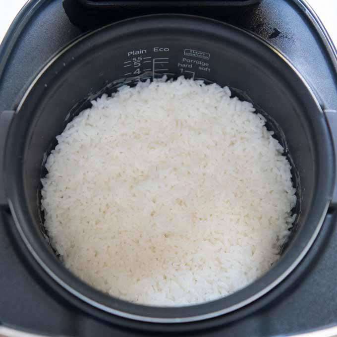 How To Cook Rice The Japanese Way - RecipeTin Japan