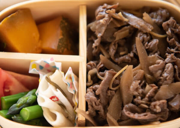 Bento Box - Shigureni Bento (Beef and Burdock) - RecipeTin Japan