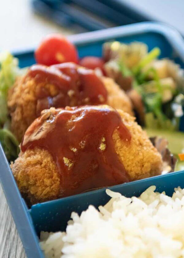 Menchi_Katsu_Bento_3472-copy - RecipeTin Japan