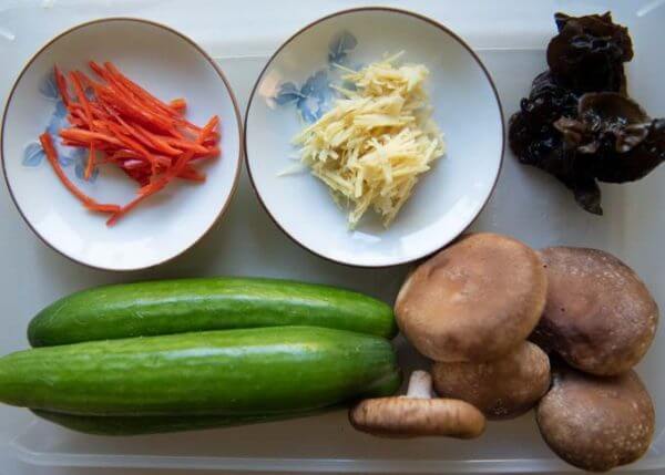 Pickled_Cucumber&Shiitake_Mushrooms_6240 - RecipeTin Japan