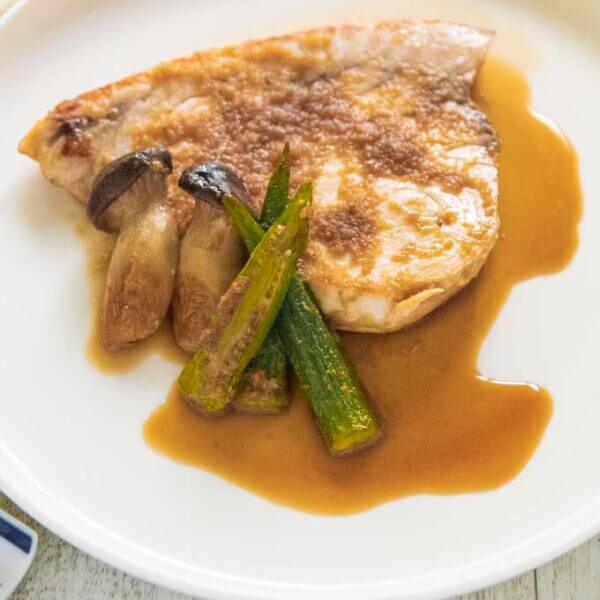 Pan-seared Swordfish with Ginger-Soy Sauce (Swordfish Shōgayaki ...