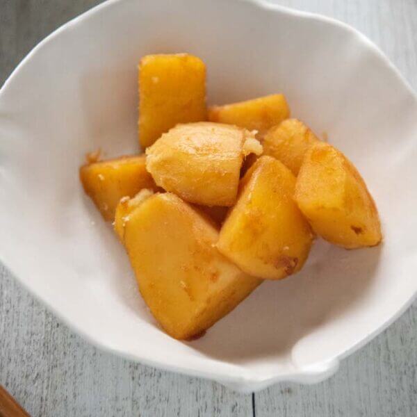 Simmered Potatoes (Jagaimo Nikorogashi) - RecipeTin Japan