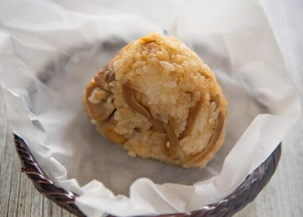 Mixed_Rice_with_Chicken_and_Burdock_8058 - RecipeTin Japan