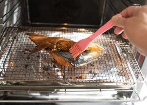 Baked Kingfish Head with Soy Glaze (Kingfish Tsukeyaki) - RecipeTin Japan