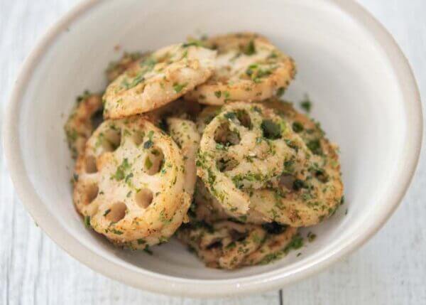 Crunchy Lotus Roots Sautéed in Dashi Butter - RecipeTin Japan