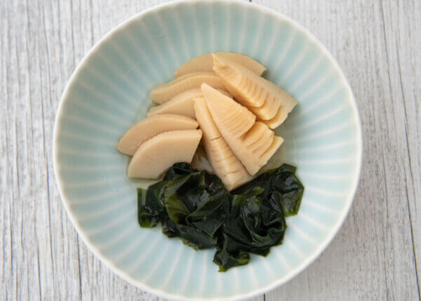 Simmered Bamboo Shoots with Wakame Seaweed - RecipeTin Japan