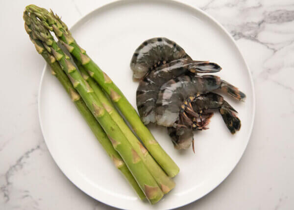 Asparagus and Prawns with Egg Yolk and Vinegar Dressing (Kimizu ...